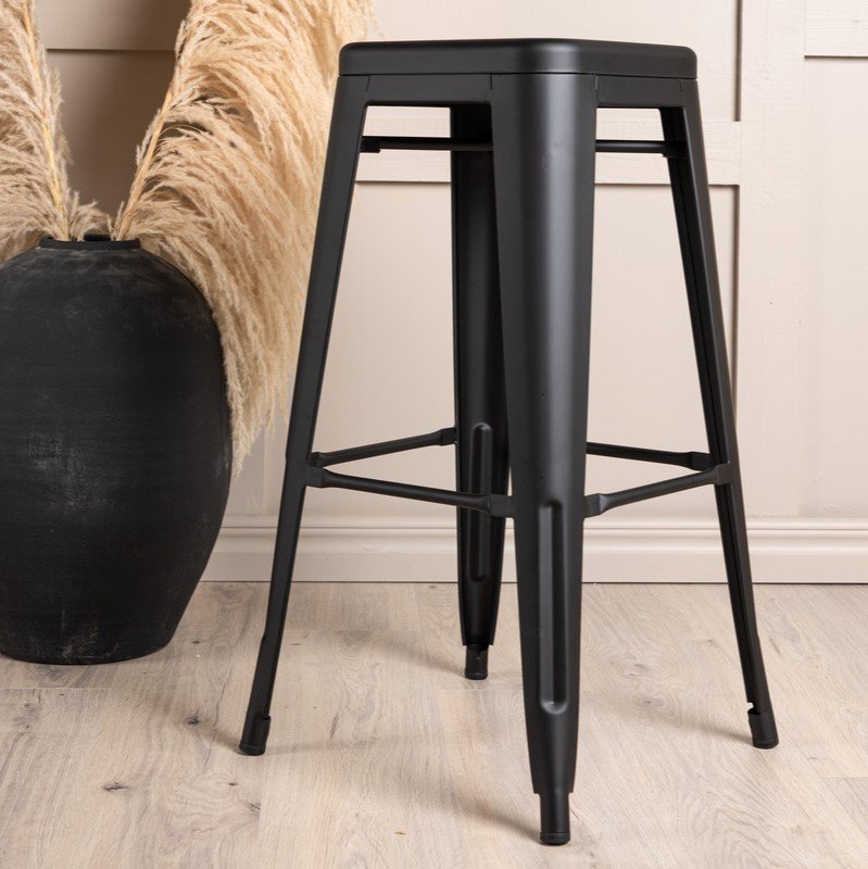 Nerro - 4 Barstole i sort metal - Barstole - 3-Nordic